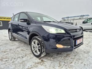 Zils Ford Kuga 2015 Liepāja, ar dzinēja tilpumu 1.50 L un nobraukumu 202 tūkst. km par 7700 €, foto 3 vietnē AUTOMOTO.COM.LV