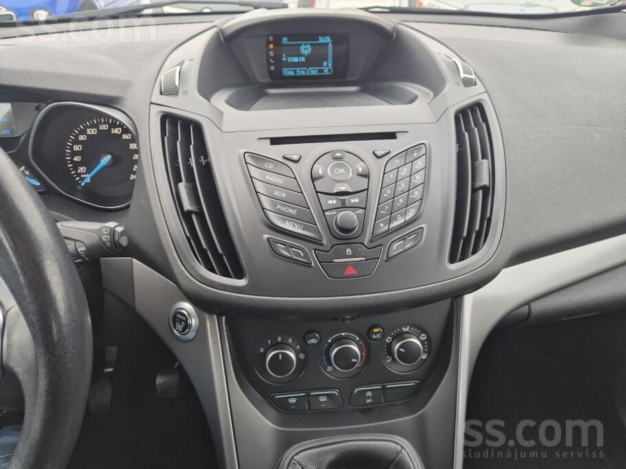 Zils Ford Kuga 2015 Liepāja, ar dzinēja tilpumu 1.50 L un nobraukumu 202 tūkst. km par 7700 €, foto 13 vietnē AUTOMOTO.COM.LV