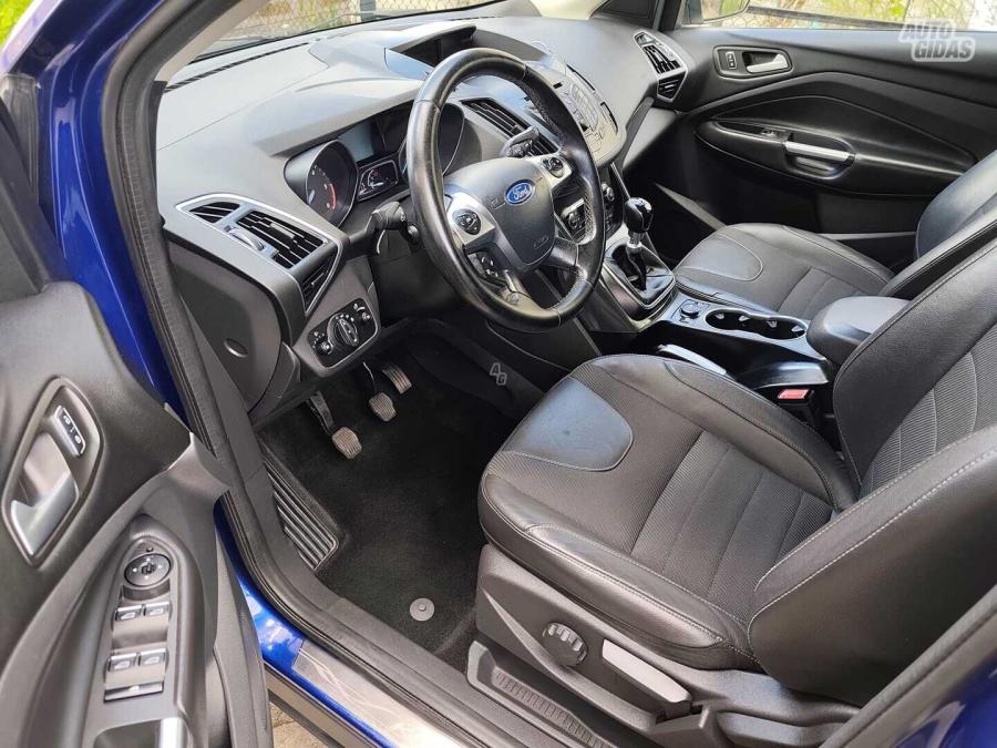 Zils Ford Kuga 2015 Telšiai, ar dzinēja tilpumu 2.00 L un nobraukumu 283 tūkst. km par 6900 €, foto 20 vietnē AUTOMOTO.COM.LV