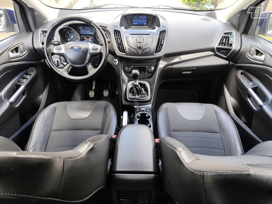 Zils Ford Kuga 2015 Telšiai, ar dzinēja tilpumu 2.00 L un nobraukumu 283 tūkst. km par 6900 €, foto 21 vietnē AUTOMOTO.COM.LV