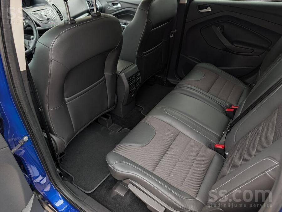 Zils Ford Kuga 2015 Jūrmala, ar dzinēja tilpumu 1.50 L un nobraukumu 189 tūkst. km par 8650 €, foto 18 vietnē AUTOMOTO.COM.LV