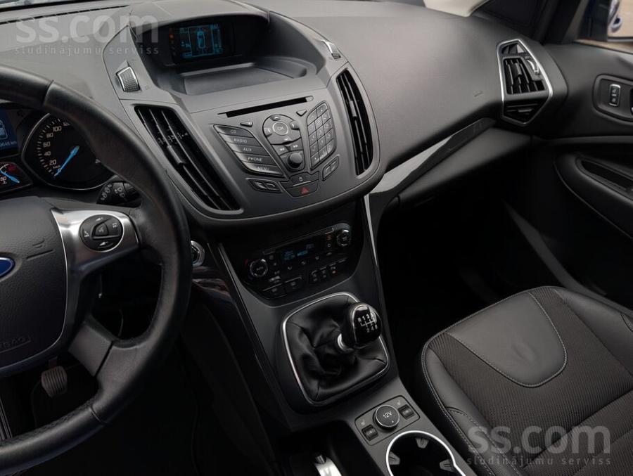 Zils Ford Kuga 2015 Jūrmala, ar dzinēja tilpumu 1.50 L un nobraukumu 189 tūkst. km par 8650 €, foto 29 vietnē AUTOMOTO.COM.LV