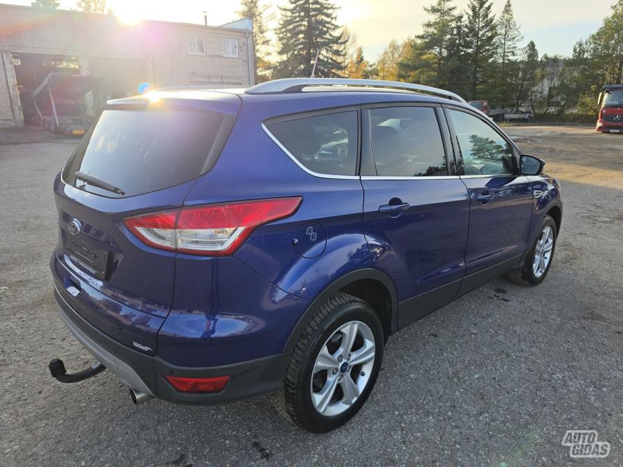 Zils Ford Kuga 2015 Pakruojis, ar dzinēja tilpumu 2.00 L un nobraukumu 185 tūkst. km par 7100 €, foto 5 vietnē AUTOMOTO.COM.LV