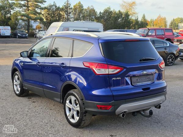 Blue Ford Kuga 2015 in Pakruojis, with an engine capacity of 2.00 L and mileage of 185 thousand km for 7100 €, photo 8 on AUTOMOTO.COM.LV