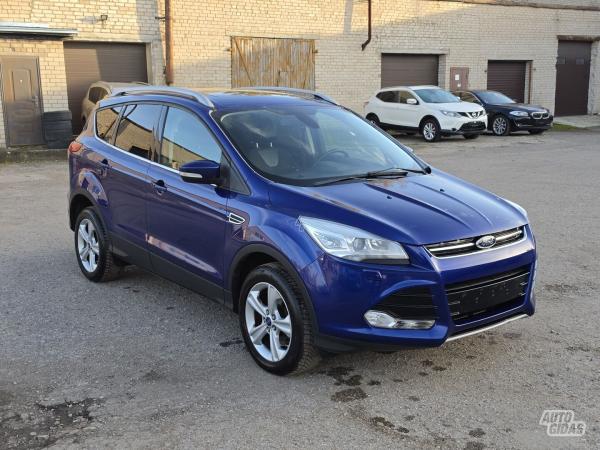 Blue Ford Kuga 2015 in Pakruojis, with an engine capacity of 2.00 L and mileage of 185 thousand km for 7100 €, photo 10 on AUTOMOTO.COM.LV