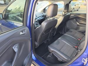 Zils Ford Kuga 2015 Pakruojis, ar dzinēja tilpumu 2.00 L un nobraukumu 185 tūkst. km par 7100 €, foto 14 vietnē AUTOMOTO.COM.LV