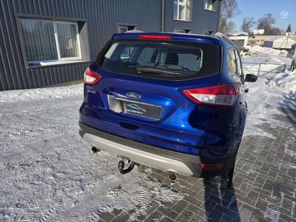 Zils Ford Kuga 2016 Telšiai, ar dzinēja tilpumu 2.00 L un nobraukumu 197 tūkst. km par 7200 €, foto 8 vietnē AUTOMOTO.COM.LV