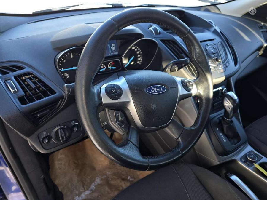 Zils Ford Kuga 2016 Telšiai, ar dzinēja tilpumu 2.00 L un nobraukumu 197 tūkst. km par 7200 €, foto 25 vietnē AUTOMOTO.COM.LV