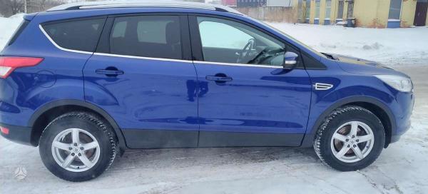 Blue Ford Kuga 2016 in Klaipeda, with an engine capacity of 1.50 L and mileage of 135 thousand km for 8600 €, photo 8 on AUTOMOTO.COM.LV
