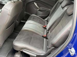 Blue Ford Kuga 2018 in Kaunas, with an engine capacity of 1.50 L and mileage of 254 thousand km for 9600 €, photo 13 on AUTOMOTO.COM.LV
