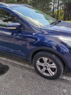 Blue Ford Kuga 2018 in Vilnius, with an engine capacity of 1.50 L and mileage of 117 thousand km for 10500 €, photo 6 on AUTOMOTO.COM.LV