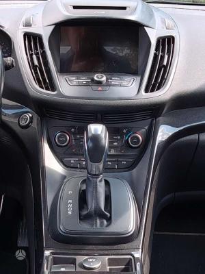 Blue Ford Kuga 2018 in Vilnius, with an engine capacity of 1.50 L and mileage of 117 thousand km for 10500 €, photo 9 on AUTOMOTO.COM.LV