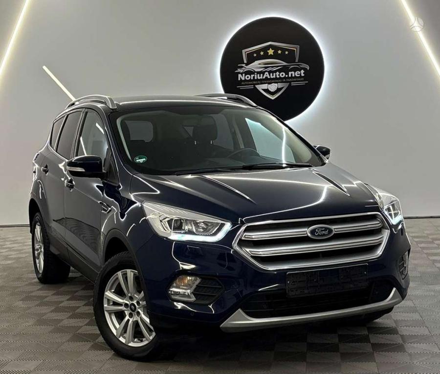 Blue Ford Kuga 2019 in Marijampole, with an engine capacity of 2.00 L and mileage of 122 thousand km for 10850 €, photo 1 on AUTOMOTO.COM.LV