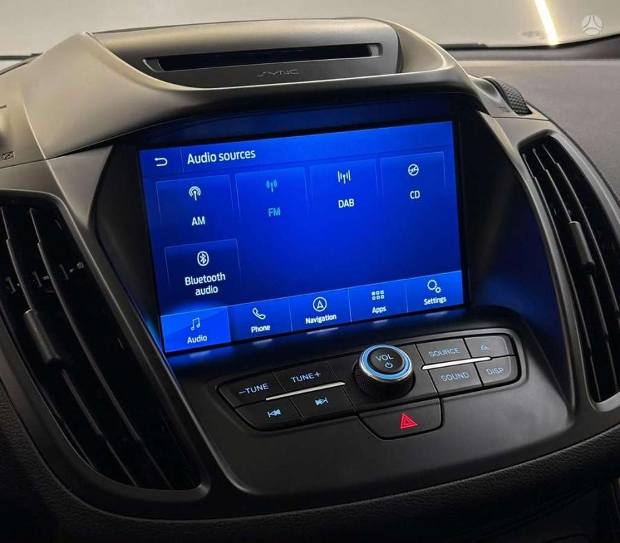 Blue Ford Kuga 2019 in Marijampole, with an engine capacity of 2.00 L and mileage of 122 thousand km for 10850 €, photo 9 on AUTOMOTO.COM.LV
