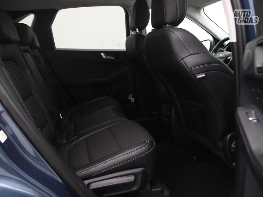 Blue Ford Kuga 2020 in Vilnius, with an engine capacity of 2.50 L and mileage of 157 thousand km for 17499 €, photo 16 on AUTOMOTO.COM.LV