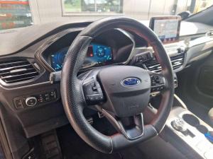 Blue Ford Kuga 2020 in Siauliai, with an engine capacity of 2.50 L and mileage of 240 thousand km for 14900 €, photo 15 on AUTOMOTO.COM.LV