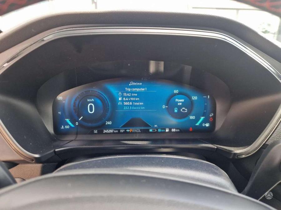 Blue Ford Kuga 2020 in Siauliai, with an engine capacity of 2.50 L and mileage of 240 thousand km for 14900 €, photo 16 on AUTOMOTO.COM.LV