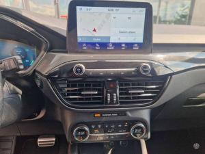 Blue Ford Kuga 2020 in Siauliai, with an engine capacity of 2.50 L and mileage of 240 thousand km for 14900 €, photo 17 on AUTOMOTO.COM.LV