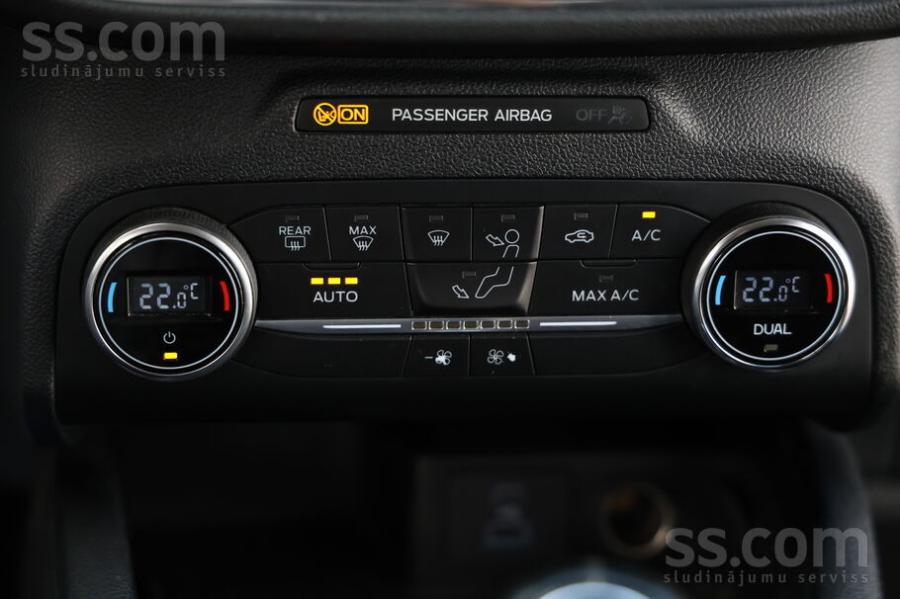 Zils Ford Kuga 2020 Tukums, ar dzinēja tilpumu 2.00 L un nobraukumu 138 tūkst. km par 13500 €, foto 14 vietnē AUTOMOTO.COM.LV