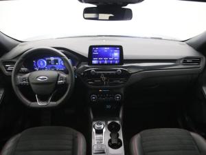 Blue Ford Kuga 2021 in Vilnius, with an engine capacity of 2.50 L and mileage of 190 thousand km for 18999 €, photo 2 on AUTOMOTO.COM.LV