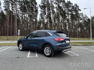 Zils Ford Kuga 2021 Rīga, ar dzinēja tilpumu 2.50 L un nobraukumu 101 tūkst. km par 19600 €, foto 4 vietnē AUTOMOTO.COM.LV