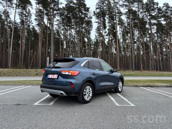 Zils Ford Kuga 2021 Rīga, ar dzinēja tilpumu 2.50 L un nobraukumu 101 tūkst. km par 19600 €, foto 6 vietnē AUTOMOTO.COM.LV