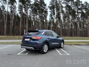 Zils Ford Kuga 2021 Rīga, ar dzinēja tilpumu 2.50 L un nobraukumu 101 tūkst. km par 19600 €, foto 7 vietnē AUTOMOTO.COM.LV