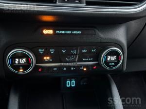Zils Ford Kuga 2021 Rīga, ar dzinēja tilpumu 2.50 L un nobraukumu 101 tūkst. km par 19600 €, foto 12 vietnē AUTOMOTO.COM.LV