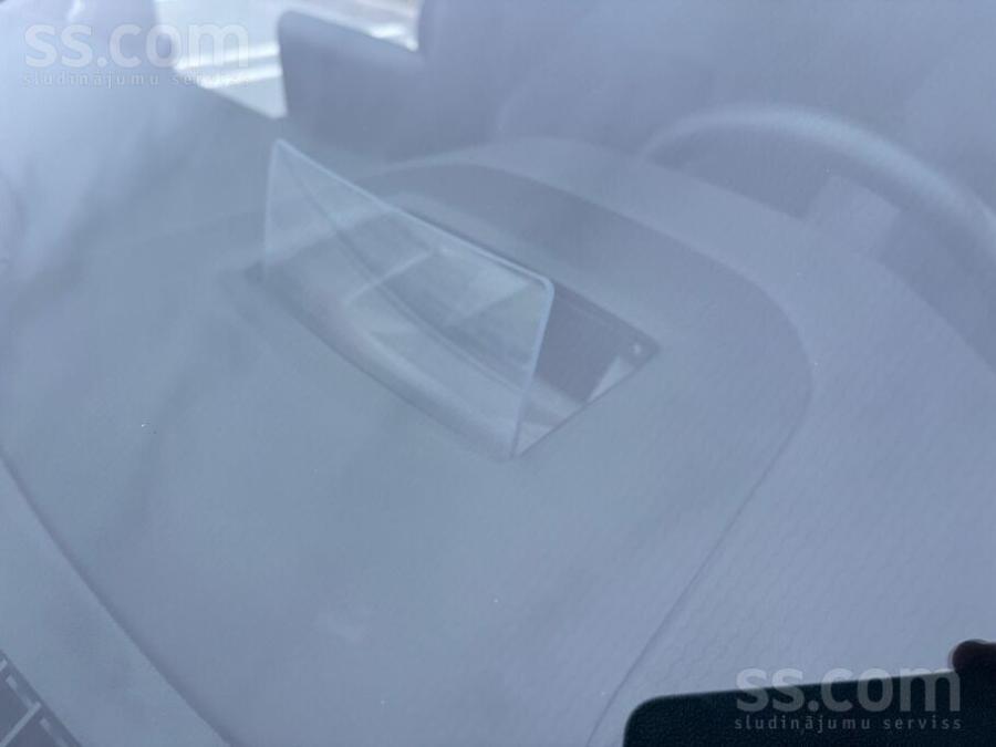 Zils Ford Kuga 2021 Rīga, ar dzinēja tilpumu 2.50 L un nobraukumu 101 tūkst. km par 19600 €, foto 19 vietnē AUTOMOTO.COM.LV