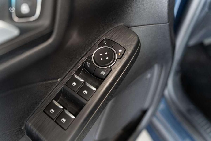 Zils Ford Kuga 2021 Viļņa, ar dzinēja tilpumu 2.49 L un nobraukumu 92 tūkst. km par 22500 €, foto 14 vietnē AUTOMOTO.COM.LV