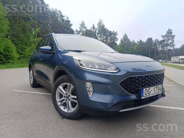 Blue Ford Kuga 2021 in Riga, with an engine capacity of 2.00 L and mileage of 67 thousand km for 16240 €, photo 9 on AUTOMOTO.COM.LV