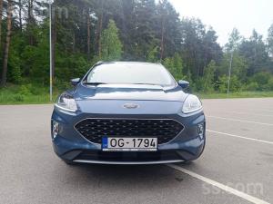 Blue Ford Kuga 2021 in Riga, with an engine capacity of 2.00 L and mileage of 67 thousand km for 16240 €, photo 12 on AUTOMOTO.COM.LV