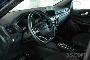 Синий Форд Куга 2021 в Рига, объемом двигателя 1.50 л и пробегом 98 тыс. км за 18490 €, фото 14 на AUTOMOTO.COM.LV