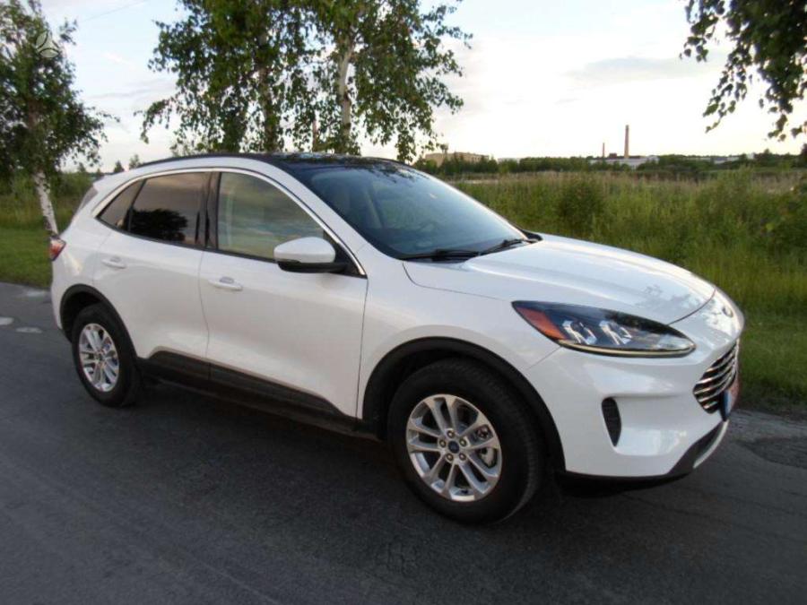 Zils Ford Kuga 2021 Šauļi, ar dzinēja tilpumu 1.50 L un nobraukumu 90 tūkst. km par 14200 €, foto 10 vietnē AUTOMOTO.COM.LV
