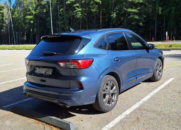 Blue Ford Kuga 2021 in Klaipeda, with an engine capacity of 1.50 L and mileage of 111 thousand km for 19700 €, photo 9 on AUTOMOTO.COM.LV