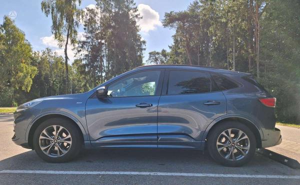 Blue Ford Kuga 2021 in Klaipeda, with an engine capacity of 1.50 L and mileage of 111 thousand km for 19700 €, photo 10 on AUTOMOTO.COM.LV