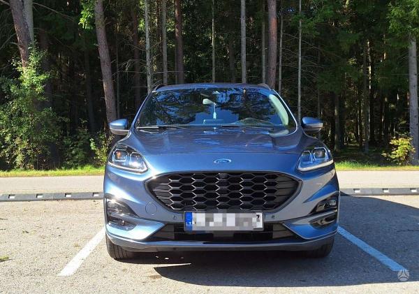 Blue Ford Kuga 2021 in Klaipeda, with an engine capacity of 1.50 L and mileage of 111 thousand km for 19700 €, photo 11 on AUTOMOTO.COM.LV