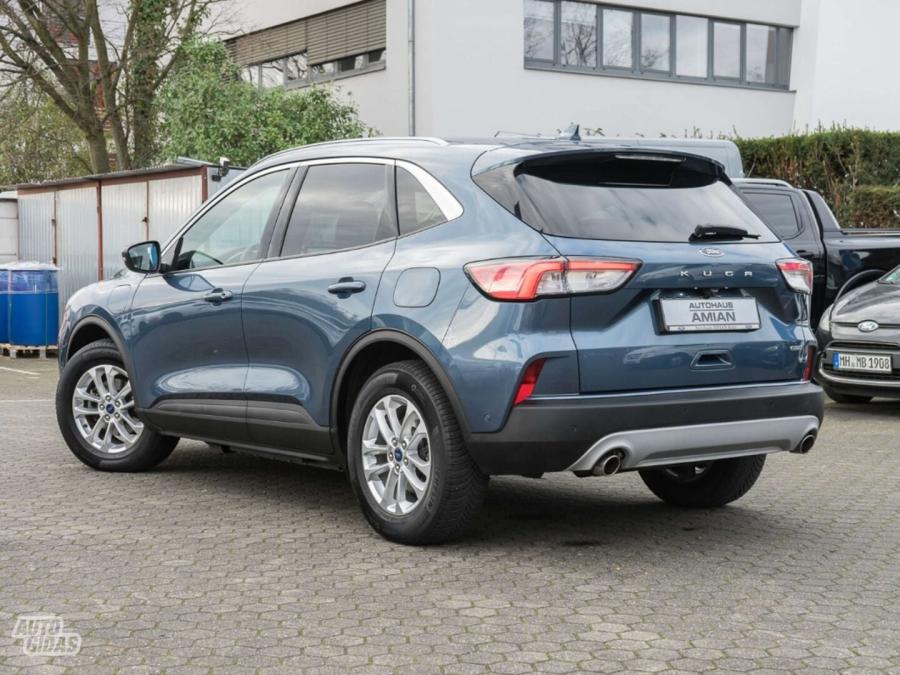 Blue Ford Kuga 2022 in Kaunas, with an engine capacity of 2.50 L and mileage of 48 thousand km for 29085 €, photo 4 on AUTOMOTO.COM.LV