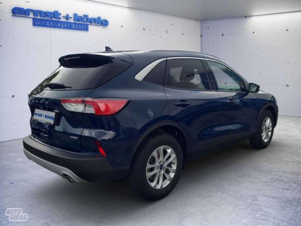 Blue Ford Kuga 2022 in Kaunas, with an engine capacity of 2.50 L and mileage of 65 thousand km for 28034 €, photo 3 on AUTOMOTO.COM.LV