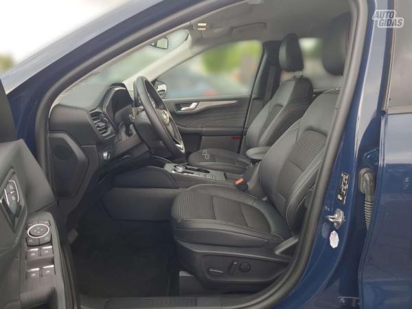 Blue Ford Kuga 2022 in Kaunas, with an engine capacity of 2.50 L and mileage of 65 thousand km for 28034 €, photo 7 on AUTOMOTO.COM.LV