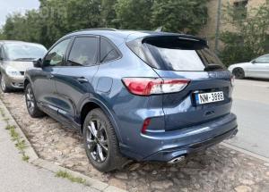Blue Ford Kuga 2022 in Riga, with an engine capacity of 2.50 L and mileage of 74 thousand km for 24900 €, photo 4 on AUTOMOTO.COM.LV