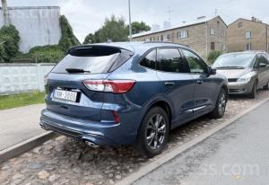 Blue Ford Kuga 2022 in Riga, with an engine capacity of 2.50 L and mileage of 74 thousand km for 24900 €, photo 5 on AUTOMOTO.COM.LV