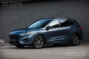 Blue Ford Kuga 2022 in Jelgava, with an engine capacity of 1.50 L and mileage of 178 thousand km for 15000 €, photo  on AUTOMOTO.COM.LV
