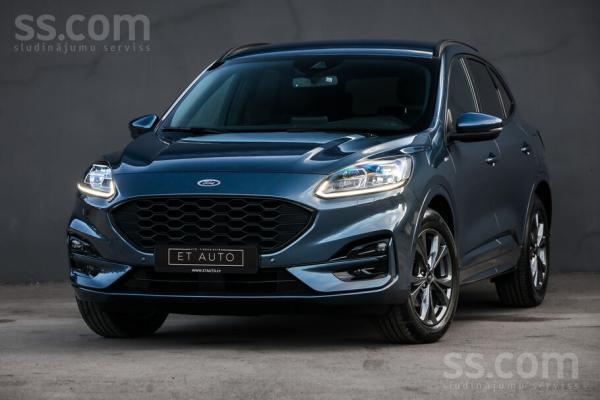 Blue Ford Kuga 2022 in Jelgava, with an engine capacity of 1.50 L and mileage of 178 thousand km for 15000 €, photo 2 on AUTOMOTO.COM.LV