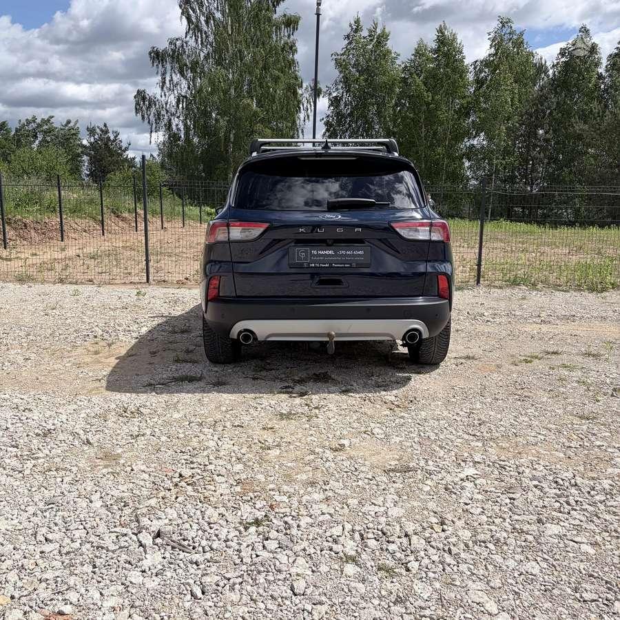 Blue Ford Kuga 2022 in Vilnius, with an engine capacity of 1.50 L and mileage of 175 thousand km for 13500 €, photo 7 on AUTOMOTO.COM.LV