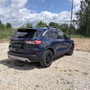 Blue Ford Kuga 2022 in Vilnius, with an engine capacity of 1.50 L and mileage of 175 thousand km for 13500 €, photo 8 on AUTOMOTO.COM.LV
