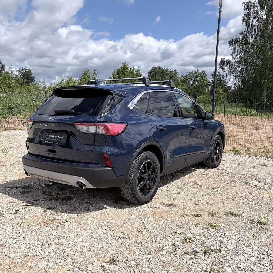 Blue Ford Kuga 2022 in Vilnius, with an engine capacity of 1.50 L and mileage of 175 thousand km for 13500 €, photo 8 on AUTOMOTO.COM.LV
