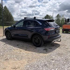 Blue Ford Kuga 2022 in Vilnius, with an engine capacity of 1.50 L and mileage of 175 thousand km for 13500 €, photo 9 on AUTOMOTO.COM.LV