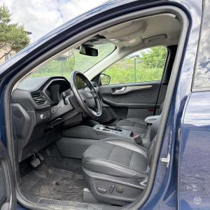 Blue Ford Kuga 2022 in Vilnius, with an engine capacity of 1.50 L and mileage of 175 thousand km for 13500 €, photo 10 on AUTOMOTO.COM.LV