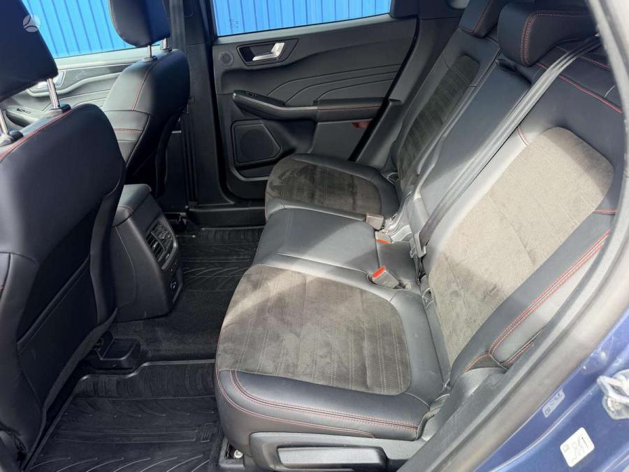 Zils Ford Kuga 2022 Kauņa, ar dzinēja tilpumu 2.49 L un nobraukumu 128 tūkst. km par 19900 €, foto 18 vietnē AUTOMOTO.COM.LV